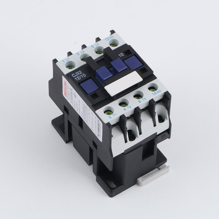 交流接触器CJX2-1210 20A 线圈电压220V